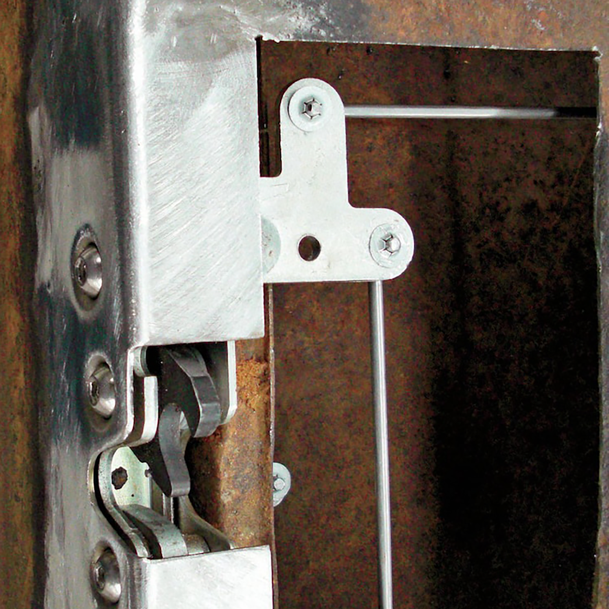 Bear Claw® Latches and Accessories – AutoLöc Power Accessories